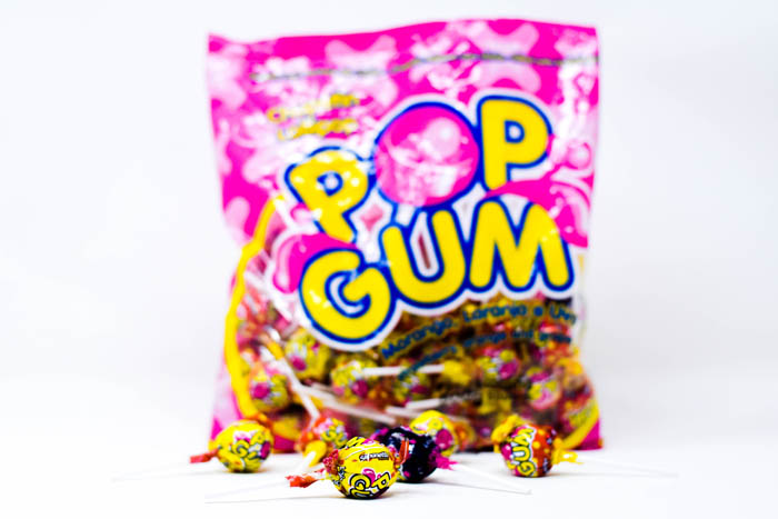 Chupetin relleno con chicle POP GUM -Morango – Laranja – Uva - General ...